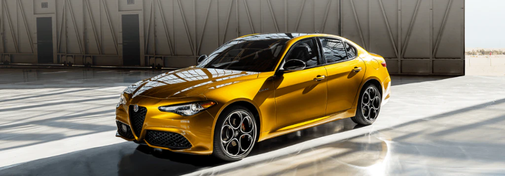 2023 Alfa Romeo Giulia Technology Features - Alfa Romeo of London