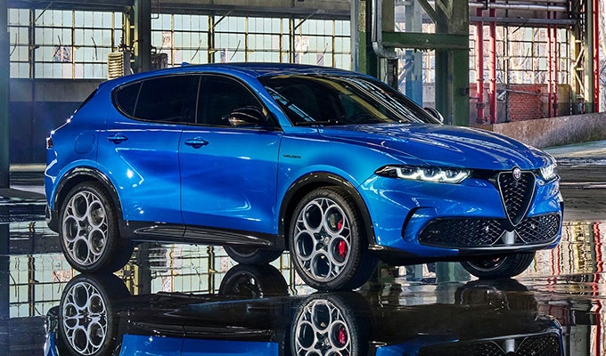 2023 Alfa Romeo Tonale Veloce European spec - Alfa Romeo of London