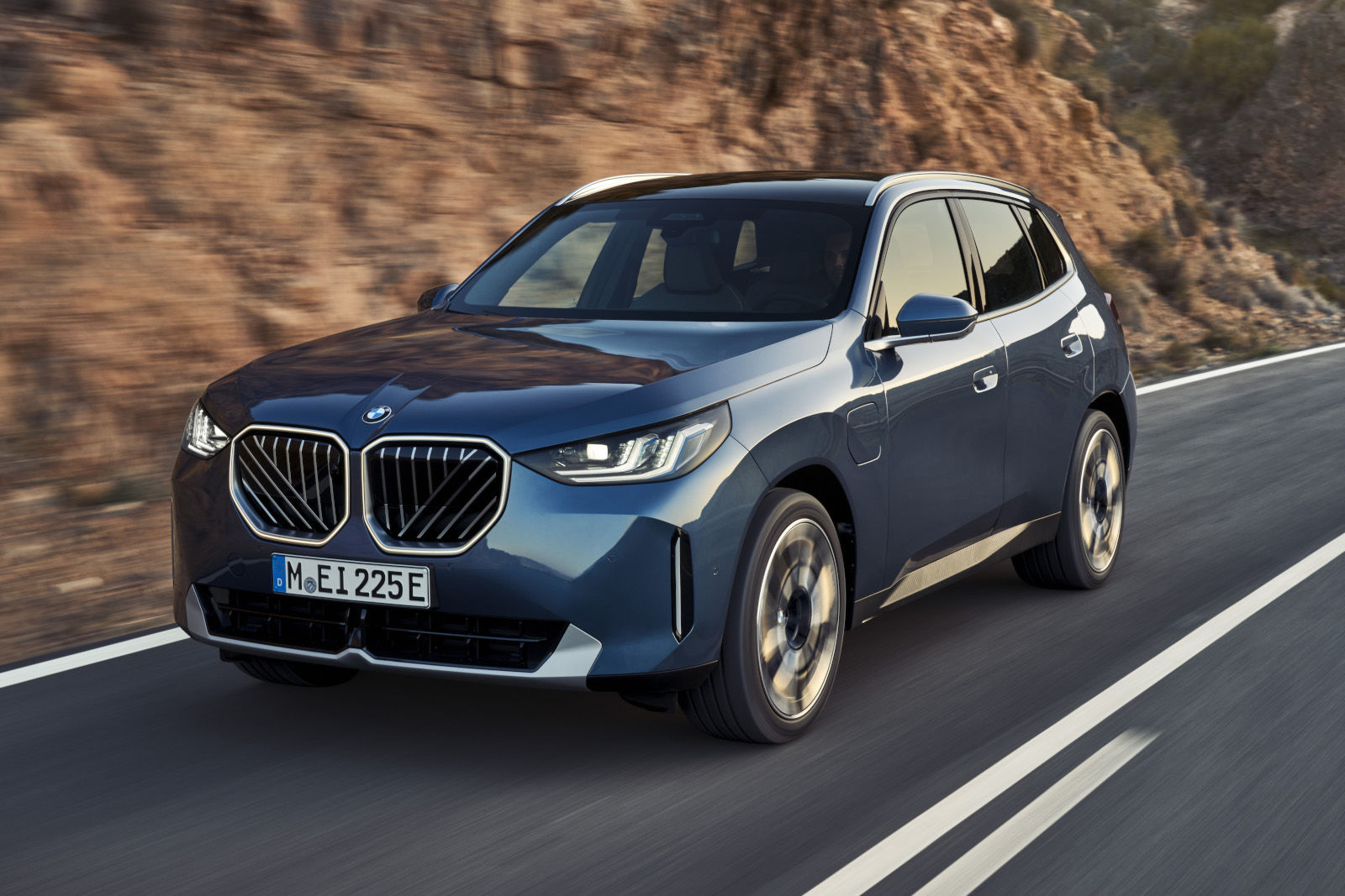 10 Key Features of the Redesigned 2025 BMW X3 - BMW Durham