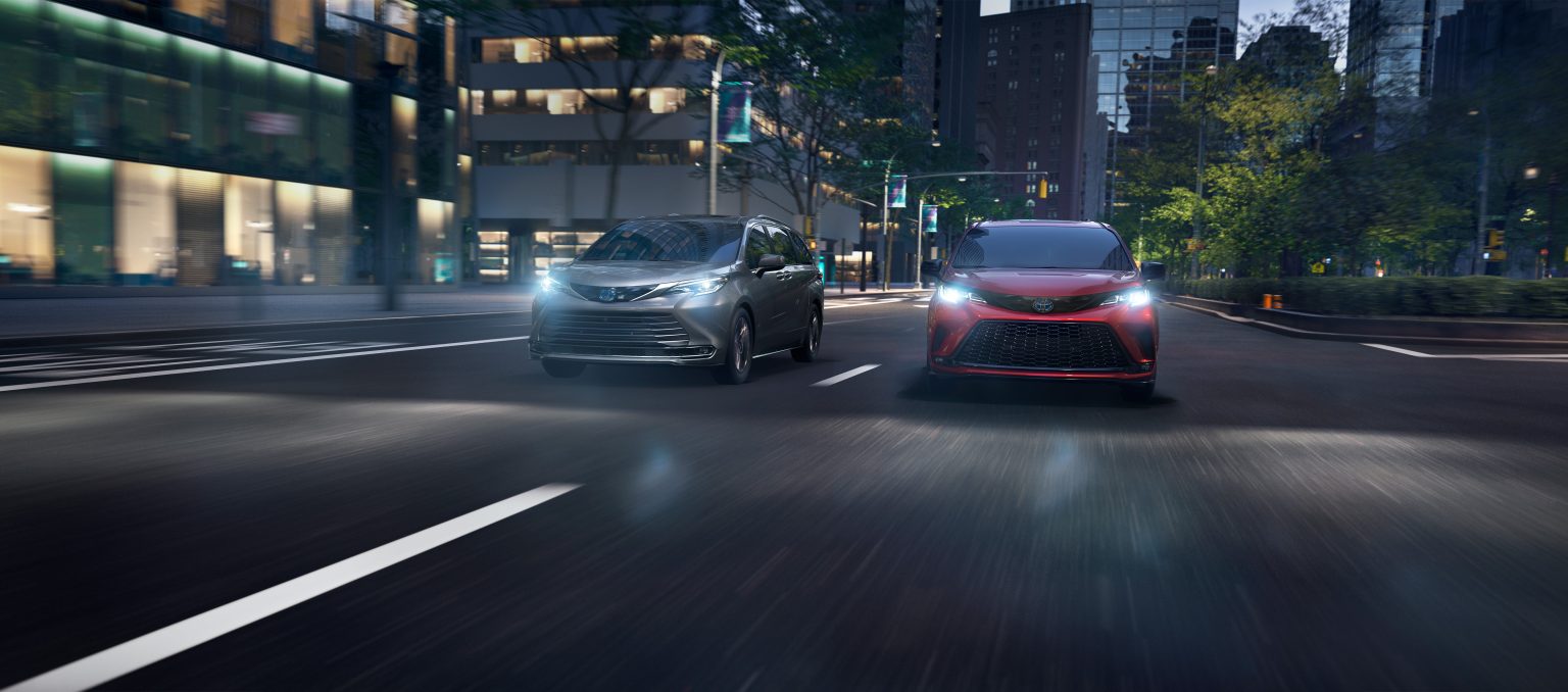 2026 Toyota Sienna Minivan | 7 or 8-Seater Minivan in Edmonton, AB