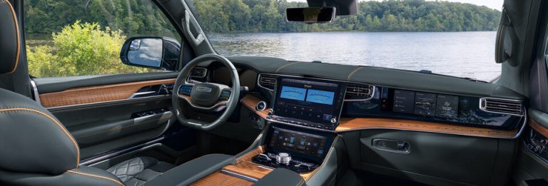 2025 Jeep Grand Wagoneer I Leduc Chrysler