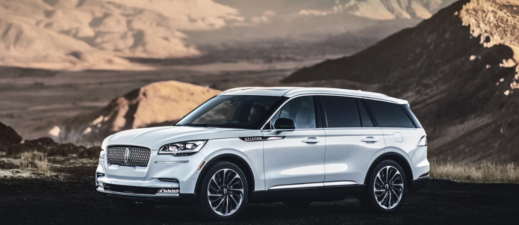 2024 Lincoln Aviator Review | Luxury SUV Features & Performance
