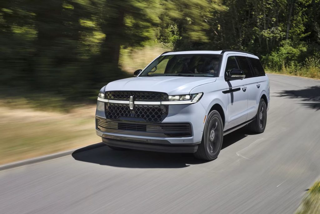 Lincoln SUVs Ranked: Which Model is Best for Canadian Drivers?