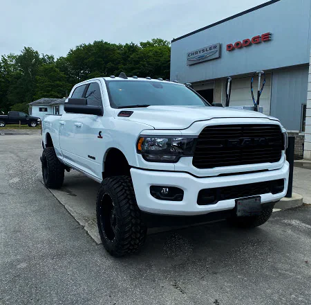 Shop Vehicle Accessories | Manitoulin Chrysler in Ontario