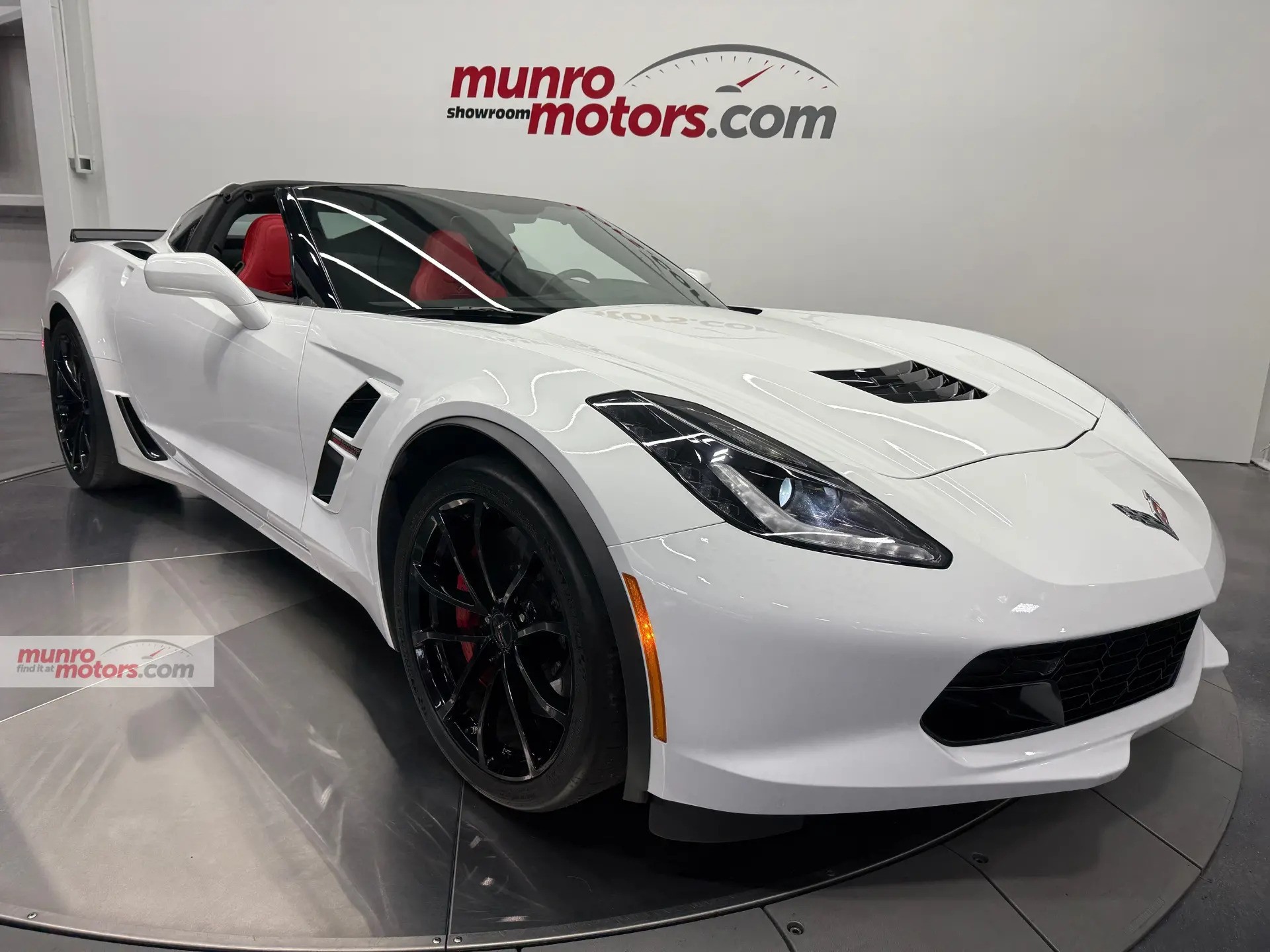 Where to Buy a Used Corvette | Munro Motors