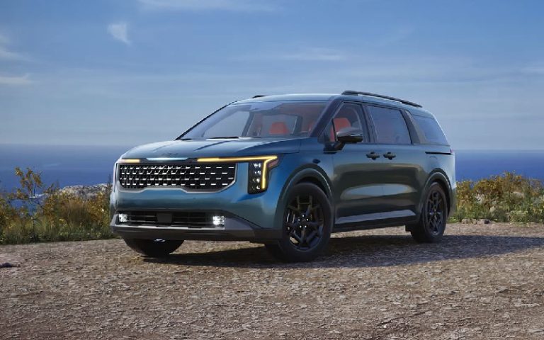 Get Back-to-School with the 2026 Kia Carnival Safety Suite