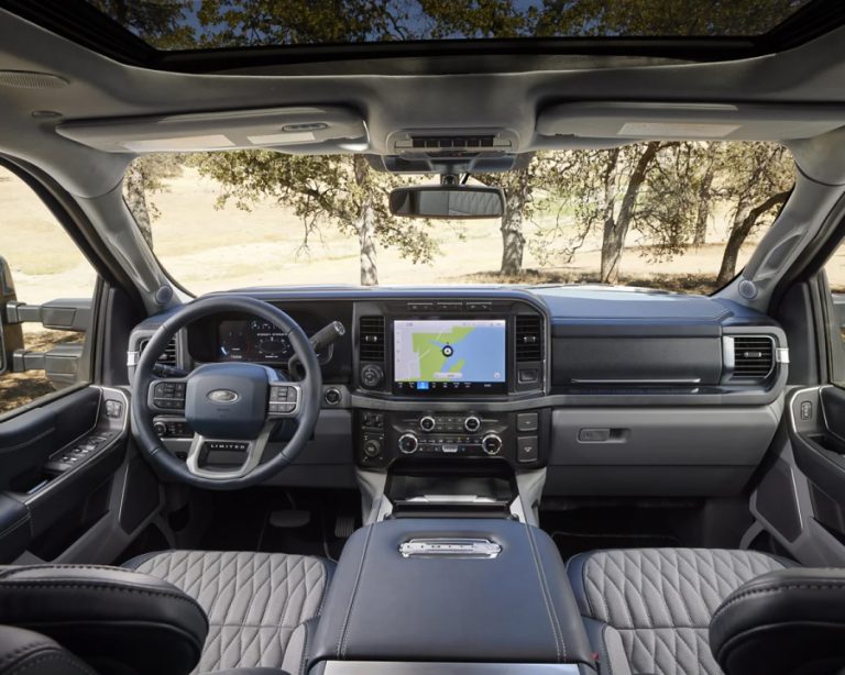 2024 Ford F-250 Review Interior - Oakridge Ford