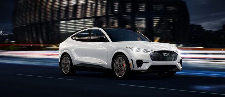 Explore Ford Electric Vehicles: Innovation & Performance