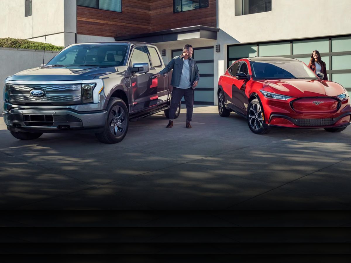 Explore Ford Electric Vehicles: Innovation & Performance