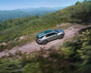 2024 Honda Pilot vs. 2024 Chevrolet Traverse: A Mid-Size SUV Comparison ...