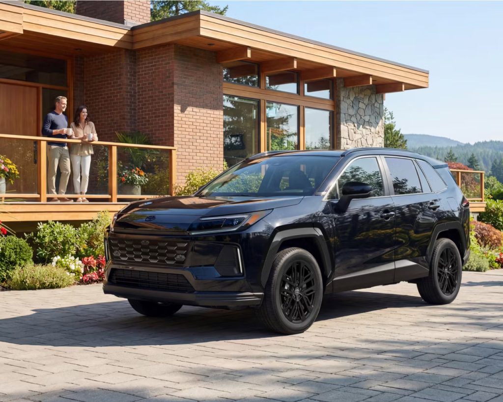 2026 Toyota RAV4 vs RAV4 PHEV: Best Trim & Package | Squamish Toyota