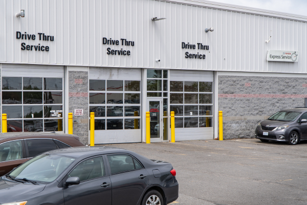 Tony Graham Toyota Service Department | Ottawa Service Experts